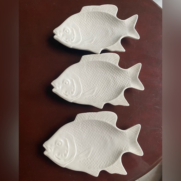 Ocean Sakakibara Japan | Dining | 3 Fish Shaped Plates Ocean Sakakibara ...